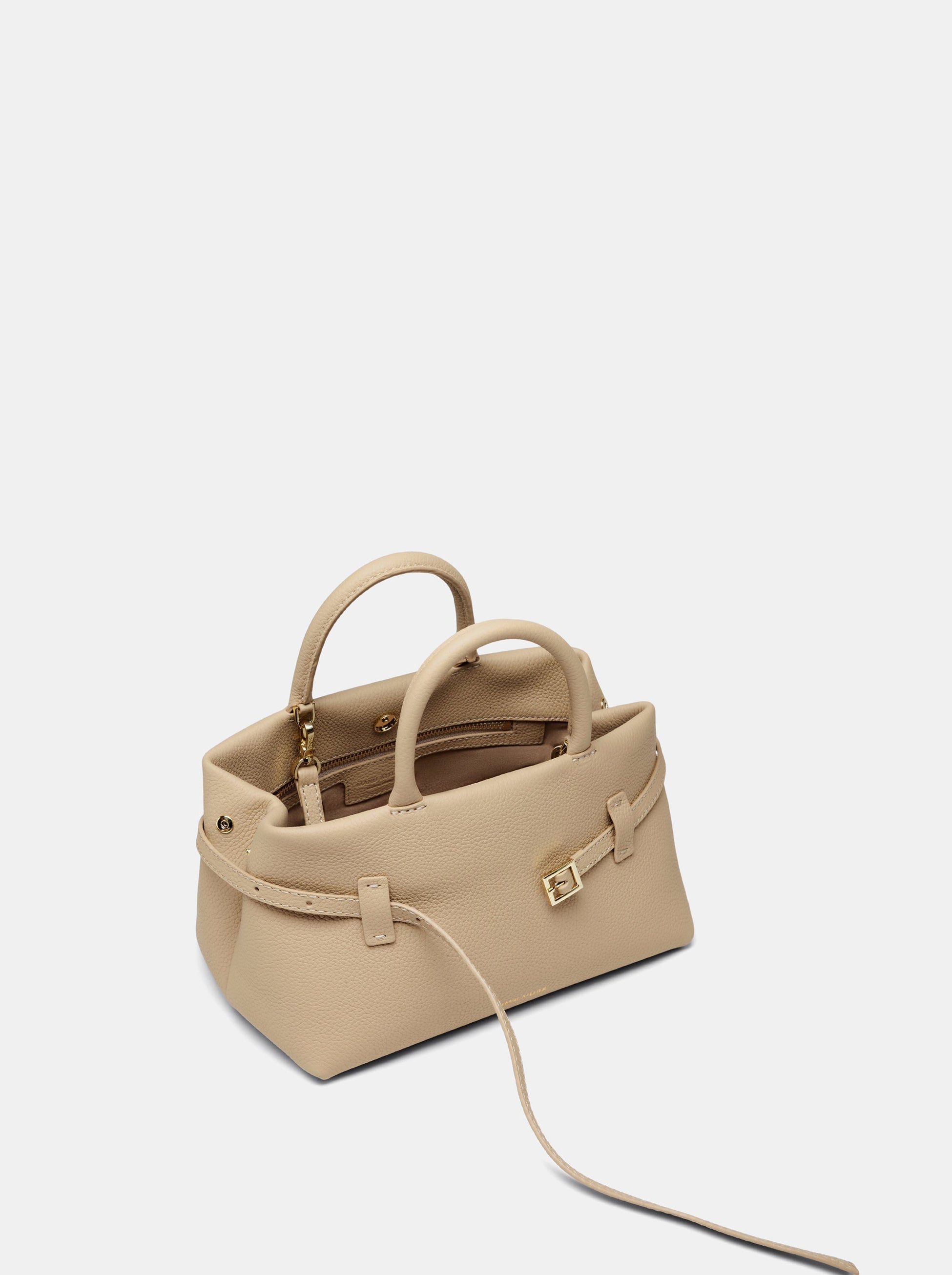 Le Cambon by Manu Atelier
