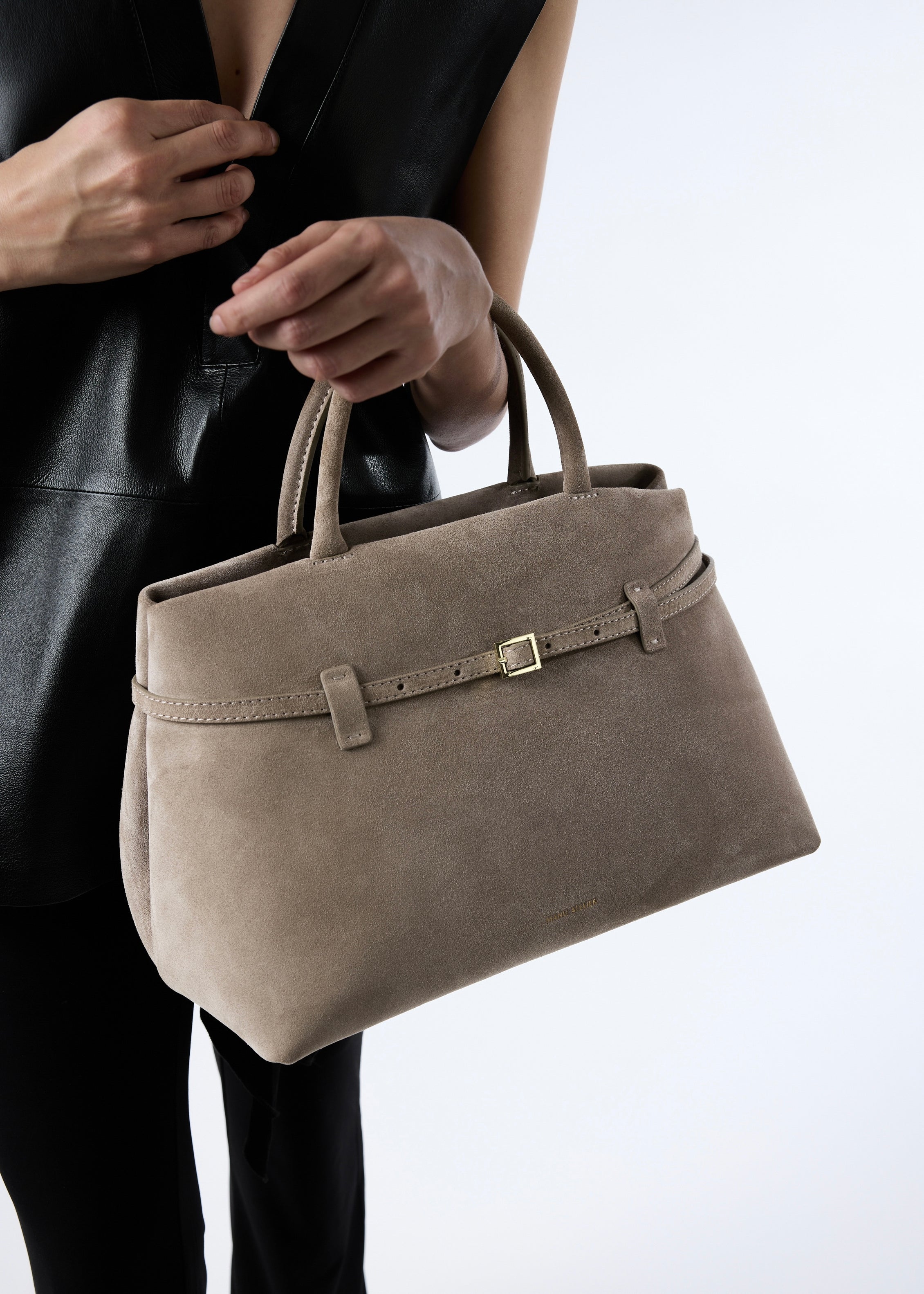 Manu Atelier Official Website - Bags, Shoes and Accessories