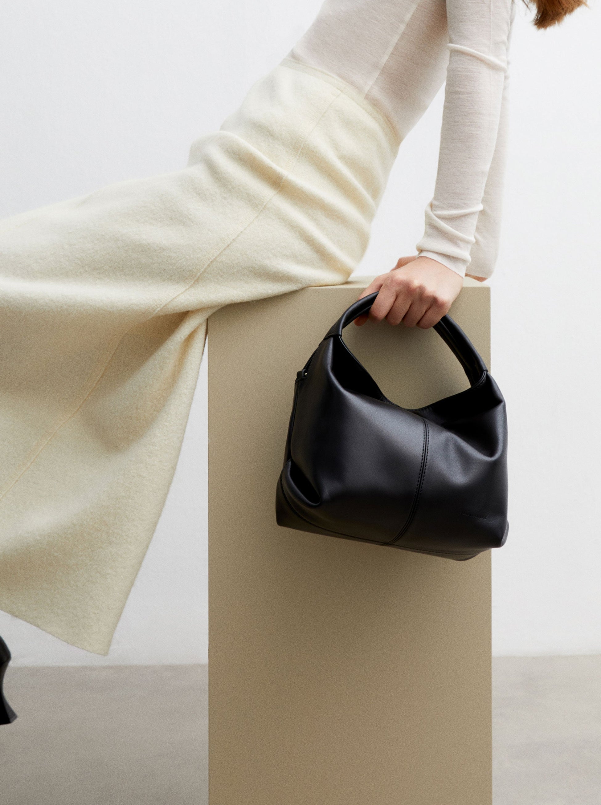 Mini Gala Black Soft by Manu Atelier